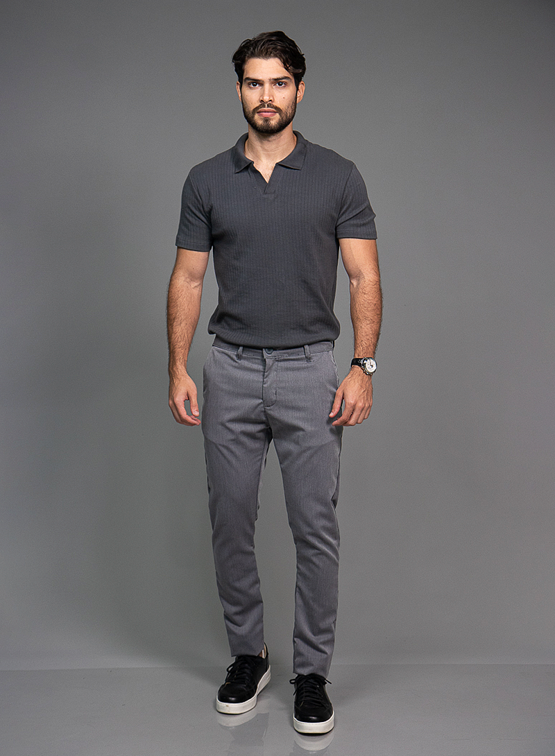 Camisa Polo Masculina com Gola Italiana e Textura Elegante